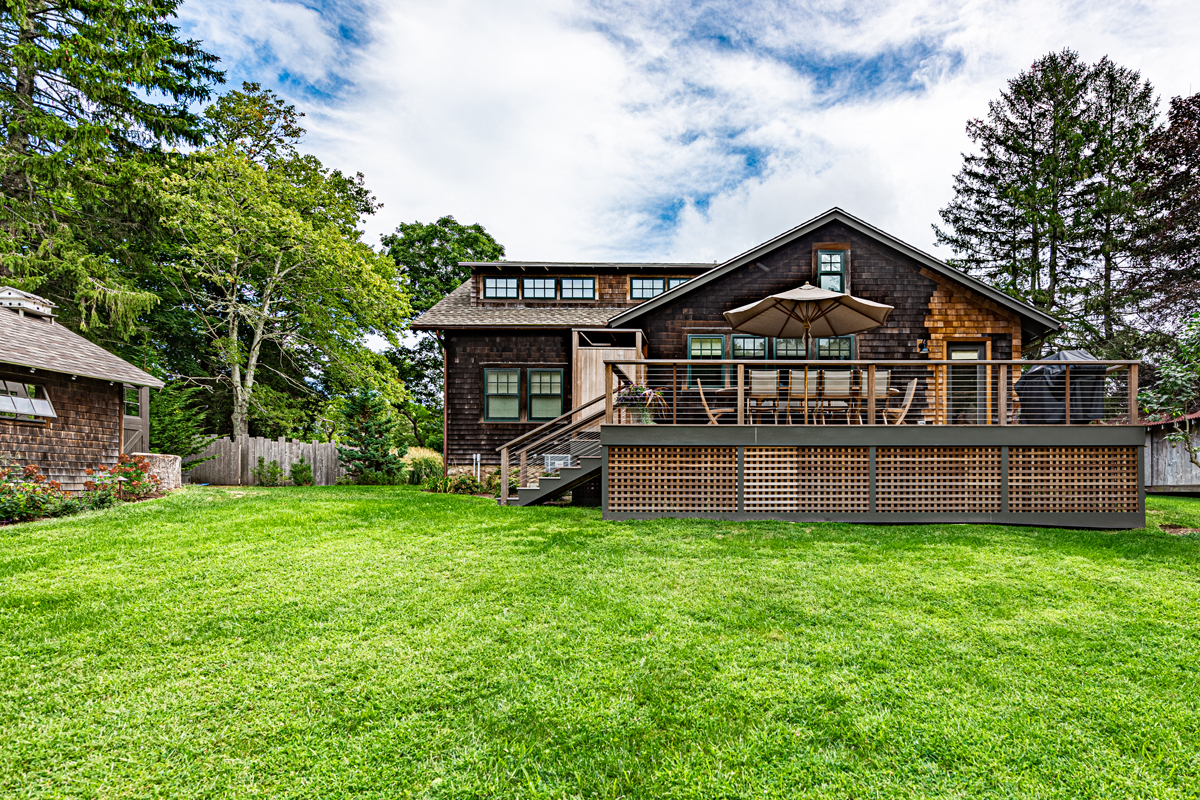 DONAK~ - Oak Bluffs Vacation Rental