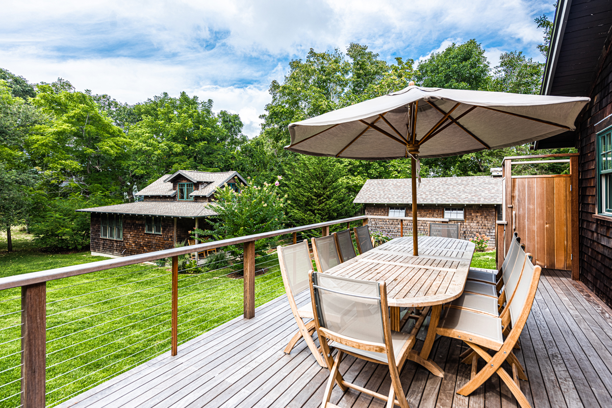 DONAK~ - Oak Bluffs Vacation Rental