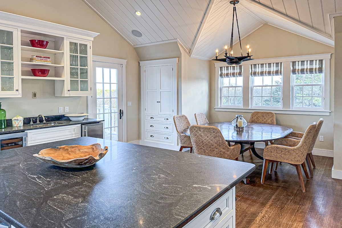 MAL24~ - Katama Vacation Rental